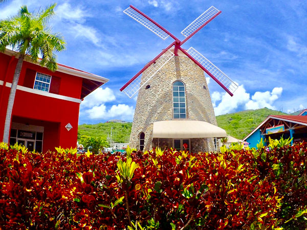 Crown Bay : Exploring The Cruise Port